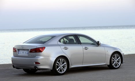 Lexus IS II (XE20) 250 (208 Hp) Automatic